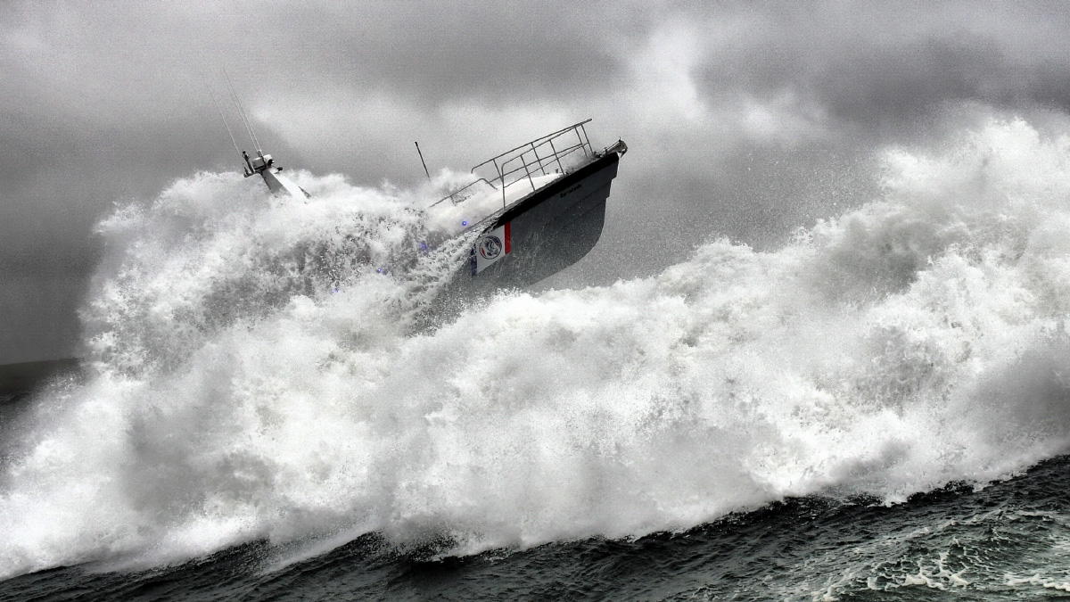 Future Defense – Military and Commercial Maritime Platform Solutions
